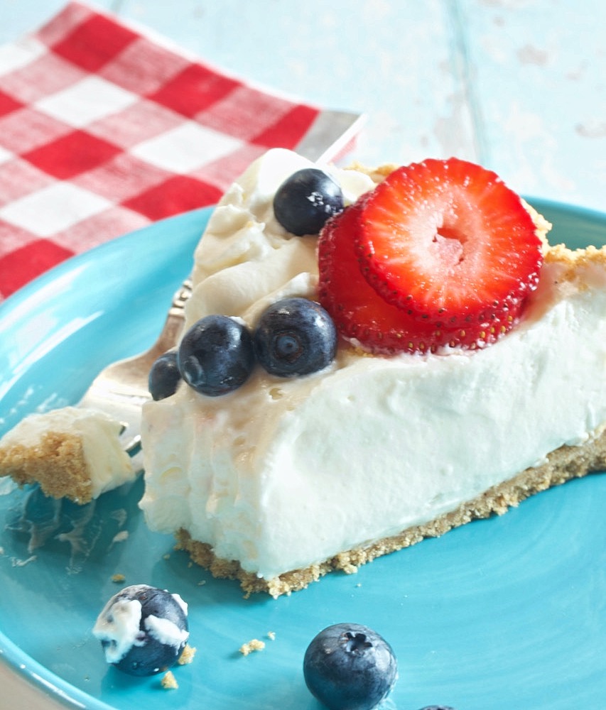 No-Bake Red, White, and Blue Cheesecake - My Country Table